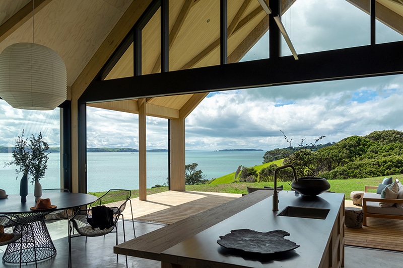 Tomik | Architechtural Builders