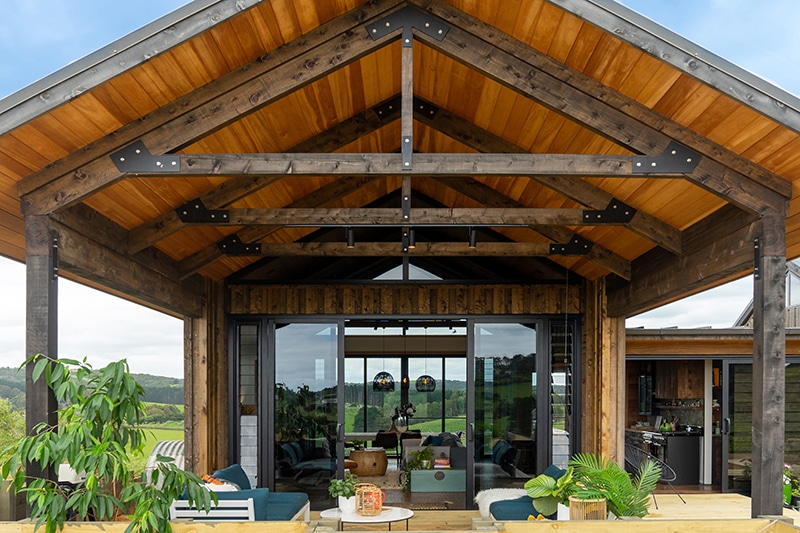 Tomik | Architechtural Builders